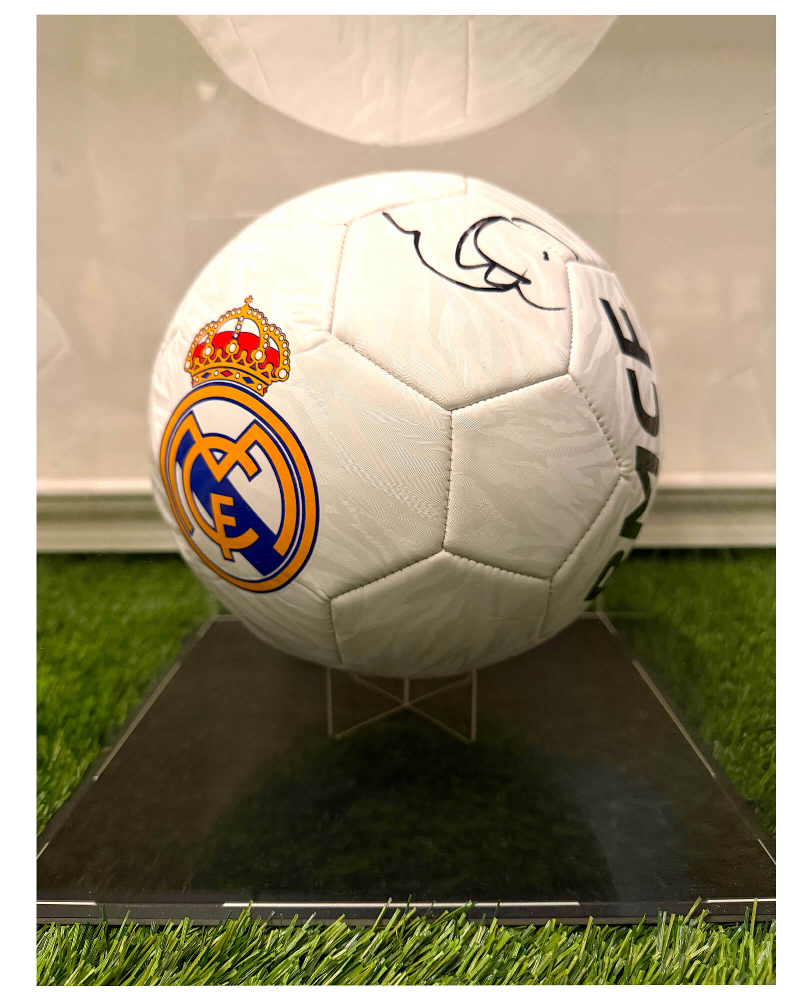 Marcelo - Gesigneerde Real Madrid bal – SignedKits